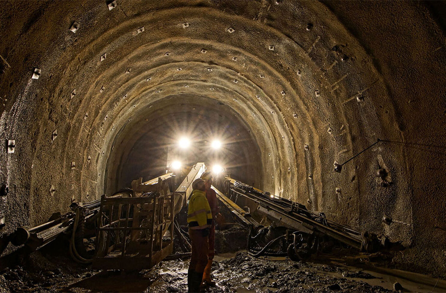 fischer fixings in the Brenner Base Tunnel