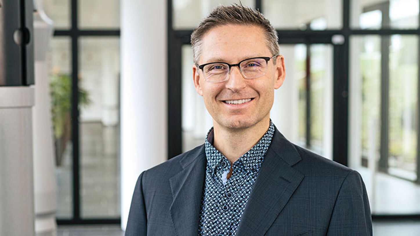 Spring Model fischer Spain